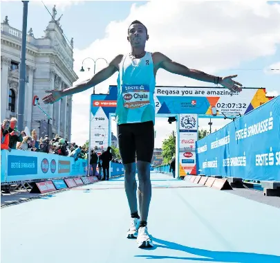 Jeder Schritt erzählt eine Geschichte - PressReader