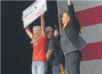 Musk queda al límite de lo legal al dar dinero por apoyo político ...