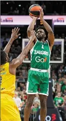 Evans prend de la hauteur - PressReader