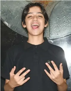 En el escenario me siento libre: Juan Daniel Fing - PressReader