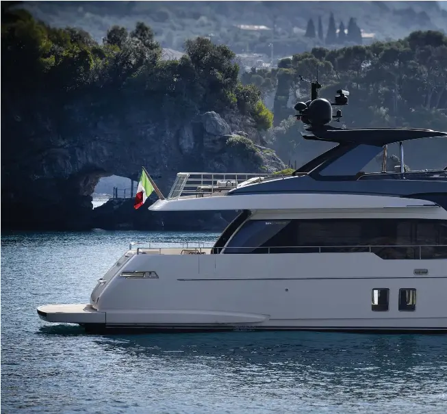 MAKING WAVES - PressReader