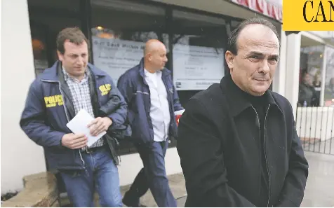 FEDS TRY AGAIN TO DEPORT `TOP GUY' - PressReader