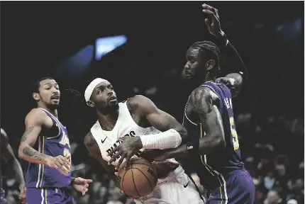 No Big 3, no problem: Nick Smith Jr. helps lead Lakers to win over ...