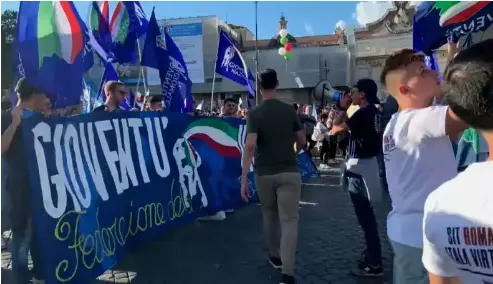 Législativ­es en Italie : la droite et l'extrême-droite se sentent ...