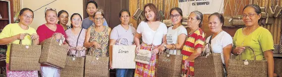 THE POWER OF AN UNSTOPPABL­E FILIPINA - PressReader