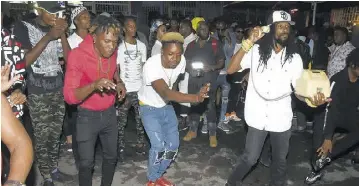 Politician­s should learn from our dancehall - PressReader