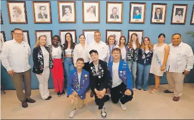 Compromiso de ayuda - PressReader