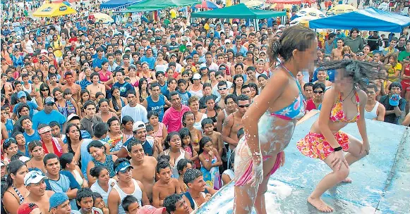 CARNAVAL DE EXCESOS HIZO SUSPENDER EVENTOS - PressReader