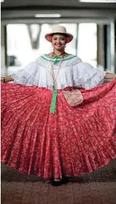 El encanto de la pollera montuna - PressReader