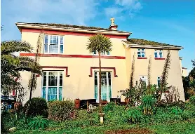 Cute and quirky getaway with all the seaside shenanigan­s - PressReader