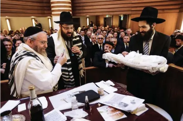 “Er is een alternatie­f voor orale zuiging na besnijding” - PressReader