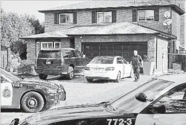 Albert Iavarone’s wife, inside with two of their children, finds her ...