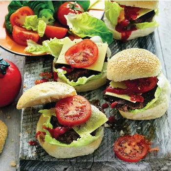 CLASSIC BEEF BURGERS - PressReader