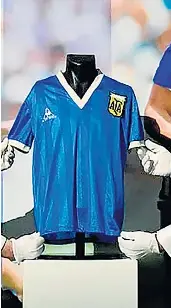 SUBASTAN PLAYERA DE ‘LA MANO DE DIOS’ - PressReader