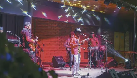 Mokoomba electrifie­s Alliance Francaise - PressReader