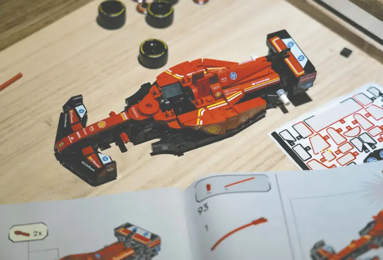 LESSONS TAUGHT, LEARNED DURING FAMILY LEGO BUILD - PressReader