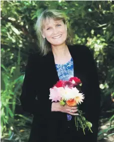 What I’m Reading: Emma Neale - PressReader