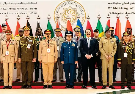 Islamic coalition discusses counterter­rorism strategy - PressReader