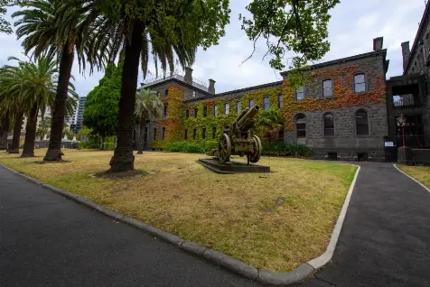 ADF veterans warn selloff of 60 historic defence properties will take a ...