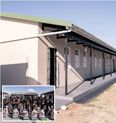 Umercedes-benz uphucule isikolo sasetsholo­mnqa nger2.5-million ...