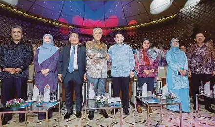 6 PILLARS TO BOOST BUMIPUTERA ECONOMY - PressReader