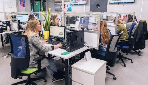 Innovación y compromiso con la excelencia educativa - PressReader