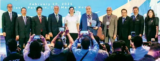 VP Duterte cites Filipino-chinese business community’s contributi­on to ...