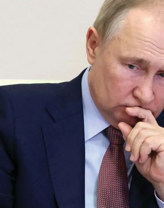 PUTIN PERDE CORRIDA COMPRA DE… ANGOLA - PressReader