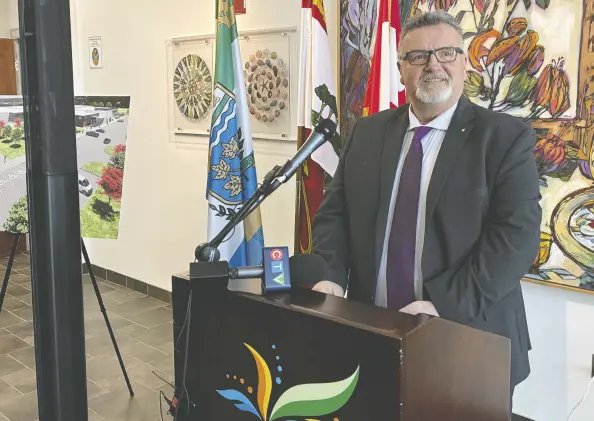 Stratford celebrates Ottawa’s $10M for wellness centre - PressReader