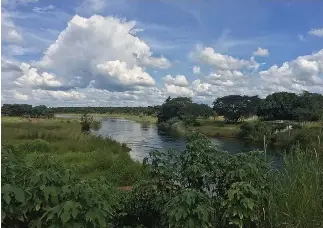 O Lago Dilolo é o maior de Angola - PressReader