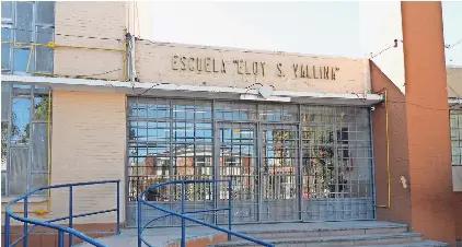 Regresan mañana a clases casi 700 mil alumnos - PressReader