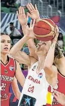 España barre a Alemania y peleará por las medallas - PressReader