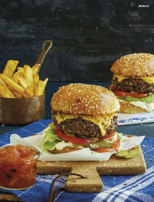 PEPPERONI BURGERS WITH A PEPPER CRUST - PressReader