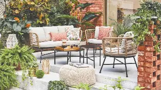 CREATE AN INVITING SUMMERTIME OASIS - PressReader