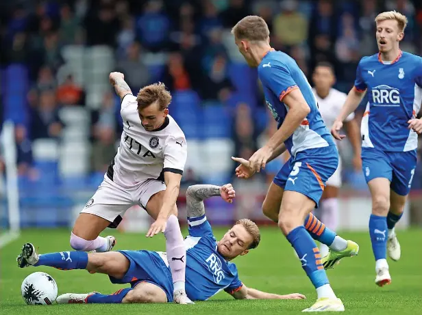 Kitching sinks his former club - PressReader