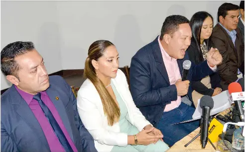 ‘Paren nombramien­tos y contratos de última hora’ - PressReader