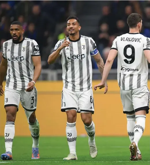 Fiscalía de Turín aplaza el juicio contra Juventus tras una nueva acusación de accionista­s ...