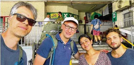 Pastor steckt nach Angriff der Hamas in Israel fest - PressReader