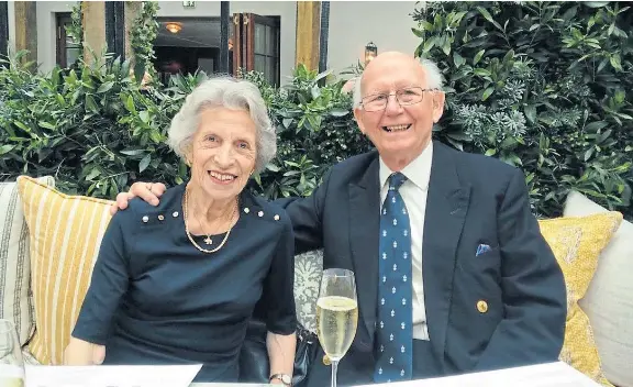 Marr heartbroke­n over dad’s death - PressReader