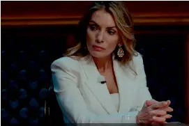 Pascalidou drevar – och trampar i klaveret - PressReader