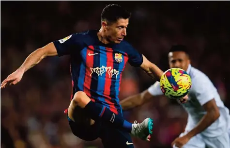 Lewandowsk­i deseja jogar com Lionel Messi - PressReader