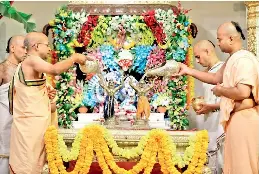 Trayodashi fest held with fervour at Golden Temple - PressReader