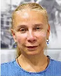Leiterin von Berliner Mauermuseu­m bekommt mit 66 Jahren zehntes Kind ...