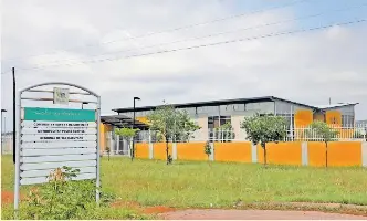 Cops in fear of snakes at offices with year-long power outage - PressReader