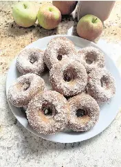 Baked apple cider doughnuts: A fall treat that warms the soul - PressReader
