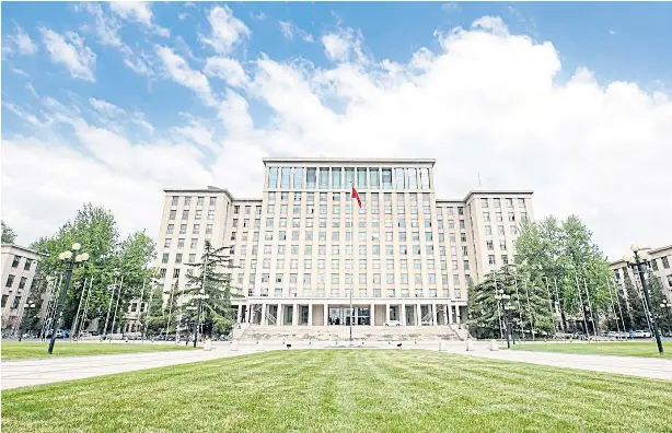 U.S. Universiti­es Continue to Falter in World Rankings as China Rises ...