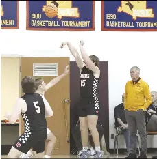 Crusaders edge DuBois at buzzer to remain undefeated - PressReader