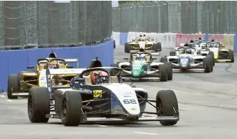 On Super Sunday, supercars vroom on Chennai street circuit - PressReader