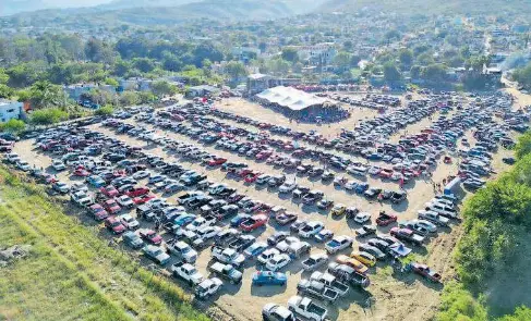 Reconocen la labor social de migrantes - PressReader