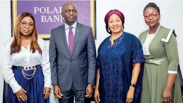 Harsh economy: Otti assures of transparen­cy in distributi­on of food ...